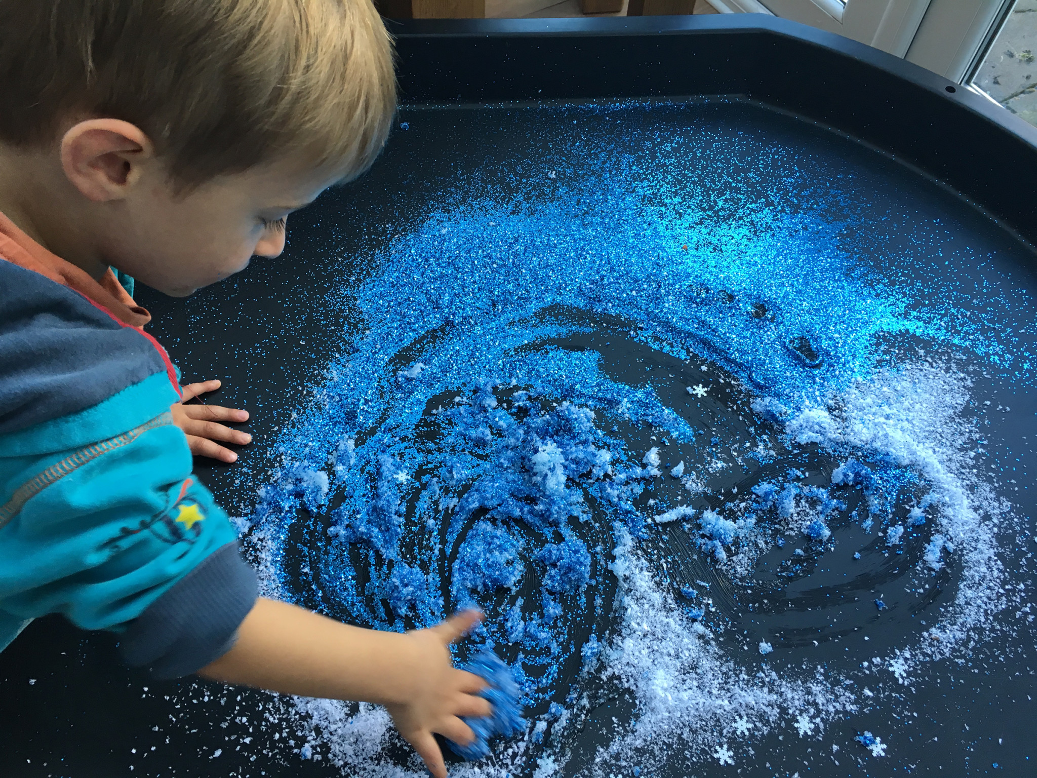Winter themed Messy Play brrrrrr 
